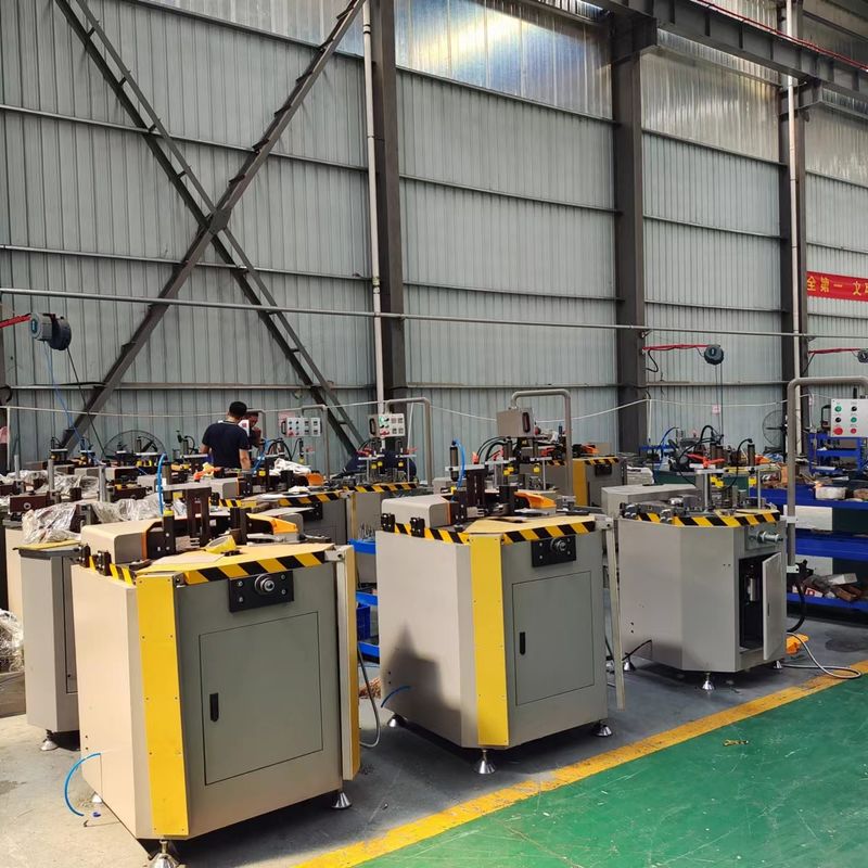 160mm Corner Crimping Machine With Pneumatic Crimping For Aluminium ...