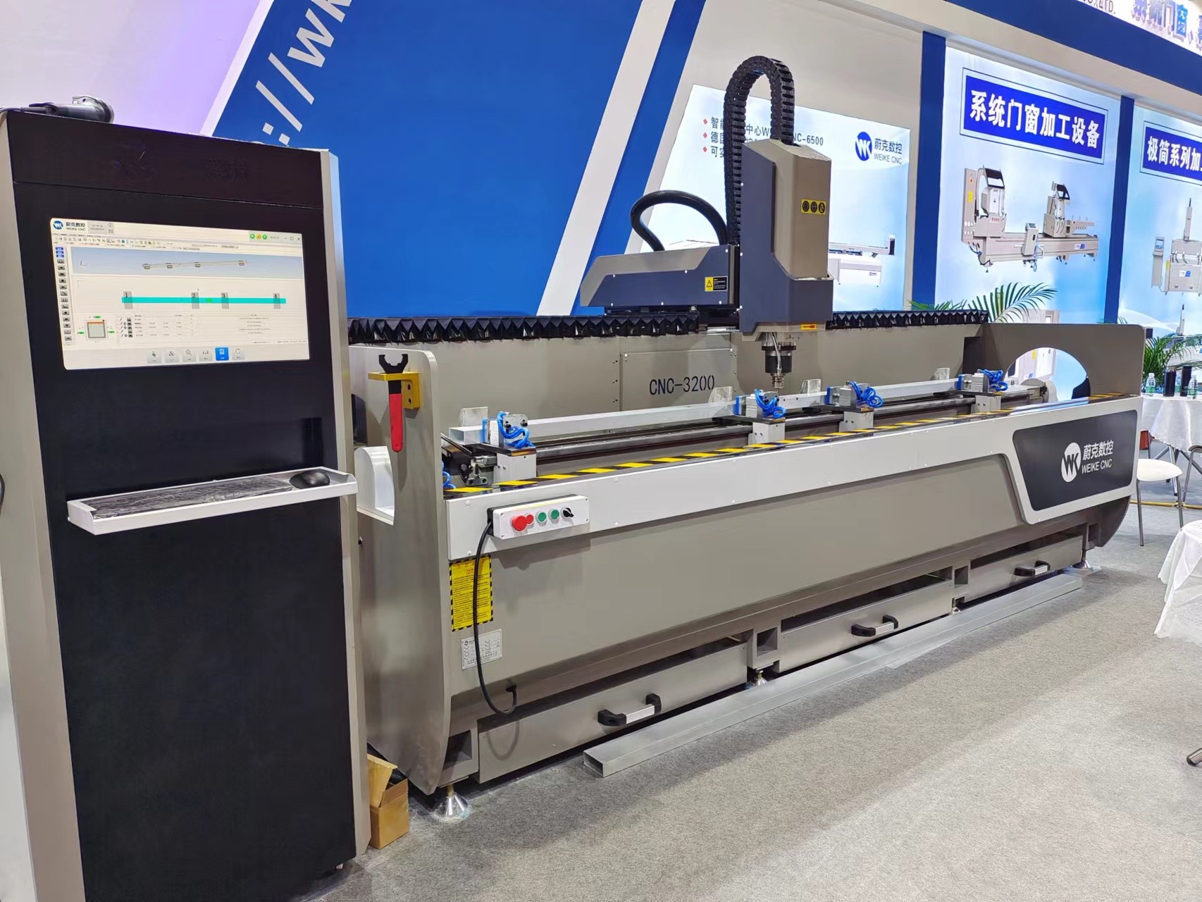 Aluminium Profile CNC Machining Centers Automatic Tool Changer For ...