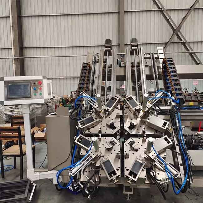 4 Head Corner Combining Machine For Aluminum Doors And Windows